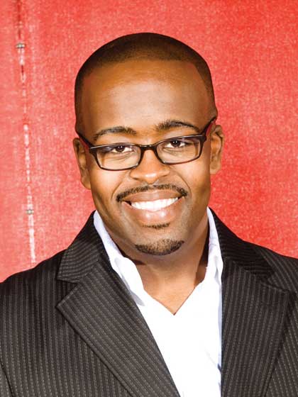 Tyndale | Authors | Calvin Nowell